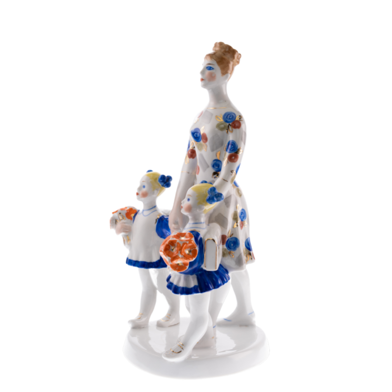 Porcelain statuette Mother and children | Order a figurine Mother and ...